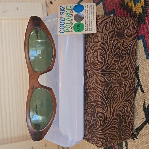 Cool Ray | Accessories | Vintage 95s Cool Ray Polaroid Peekini Cat Eye ...